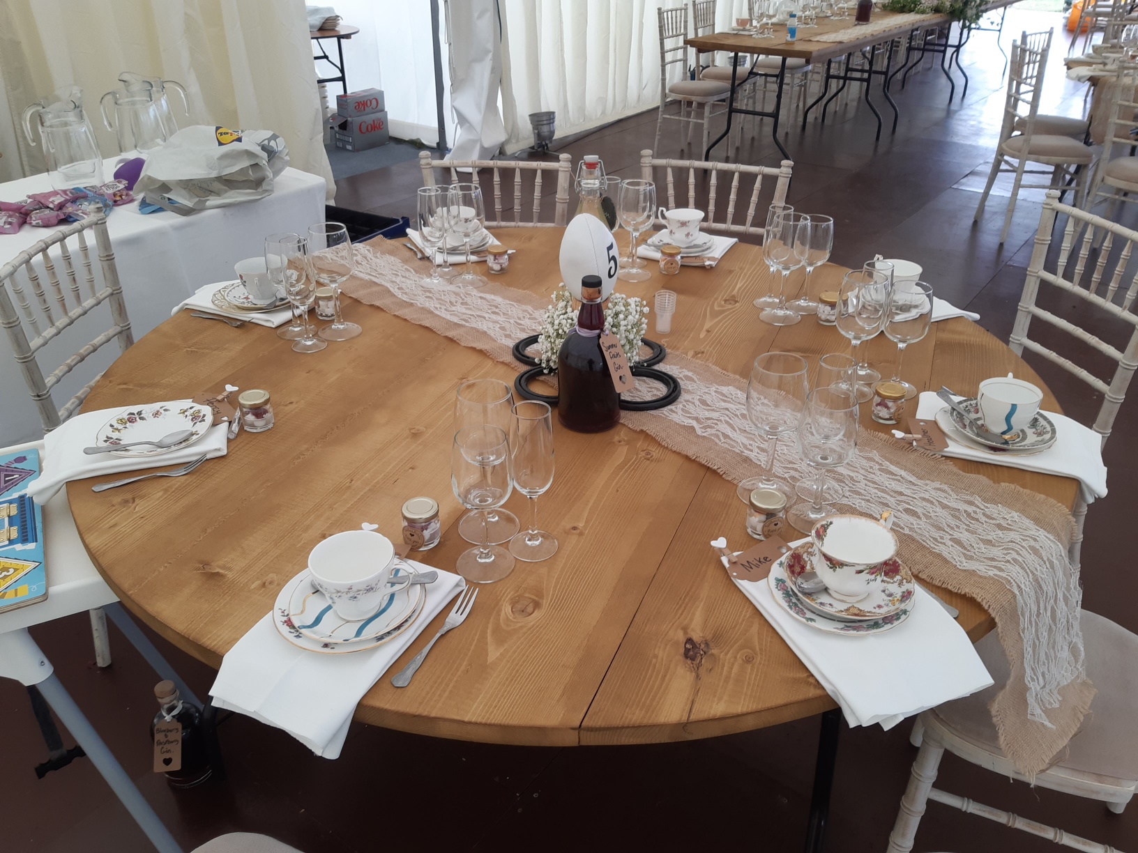 Furniture Hire – M & R Marquees